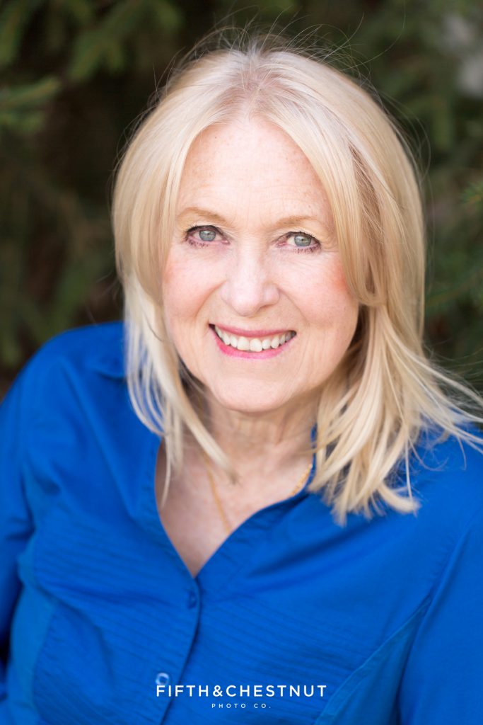 Bright and Vibrant Author Headshots in Reno by Reno Headshot Photographer - Fifth and Chestnut