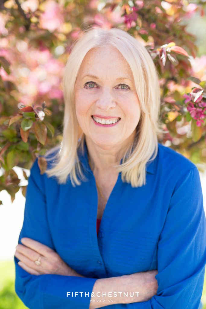 Bright and Vibrant Author Headshots in Reno by Reno Headshot ...