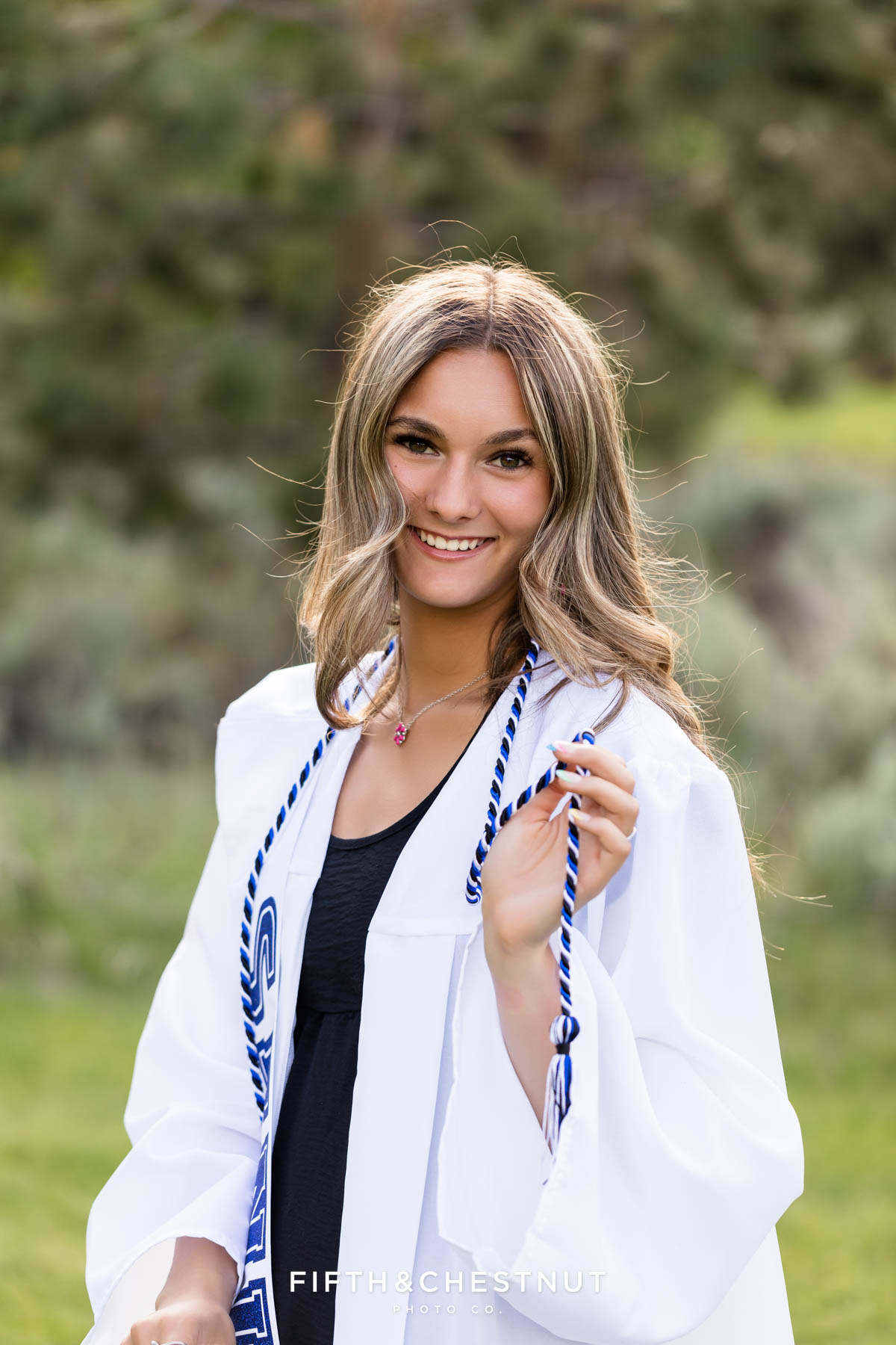 Class of 2024 Senior VIP Team Cap and Gown Portraits and End-of- Fifth ...