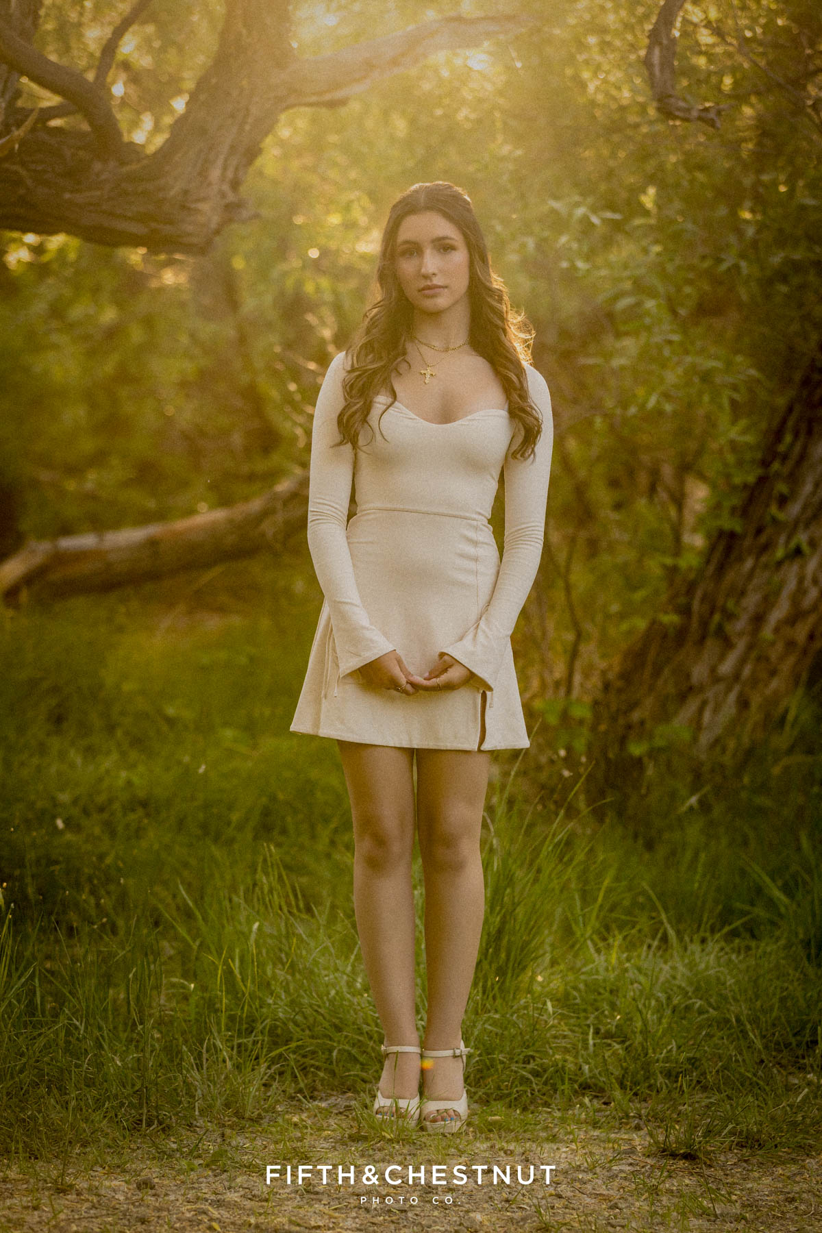 Camryn Perez Senior Portraits Class of 2024 - Fifth and Chestnut